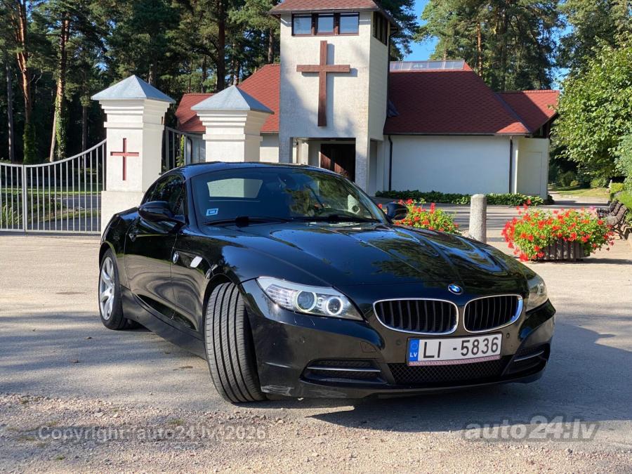 Melns BMW Z4 2012 Rīga, ar dzinēja tilpumu 2.50 L un nobraukumu 160 tūkst. km par 16500 €, foto 1 vietnē AUTOMOTO.COM.LV