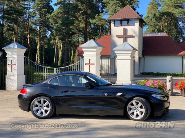 Melns BMW Z4 2012 Rīga, ar dzinēja tilpumu 2.50 L un nobraukumu 160 tūkst. km par 16500 €, foto 3 vietnē AUTOMOTO.COM.LV