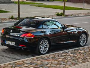 Melns BMW Z4 2012 Šauļi, ar dzinēja tilpumu 3.00 L un nobraukumu 142 tūkst. km par 12900 €, foto 11 vietnē AUTOMOTO.COM.LV