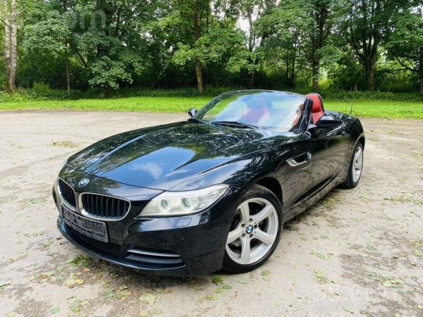 Melns BMW Z4 2013 Rīga, ar dzinēja tilpumu 2.00 L un nobraukumu 0 tūkst. km par 15500 €, foto 2 vietnē AUTOMOTO.COM.LV