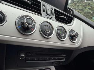 Black BMW Z4 2014 in Kaunas, with an engine capacity of 2.00 L and mileage of 167 thousand km for 9999 €, photo 20 on AUTOMOTO.COM.LV