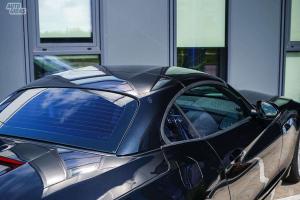 Black BMW Z4 2015 in Kaunas, with an engine capacity of 2.00 L and mileage of 222 thousand km for 15950 €, photo 18 on AUTOMOTO.COM.LV
