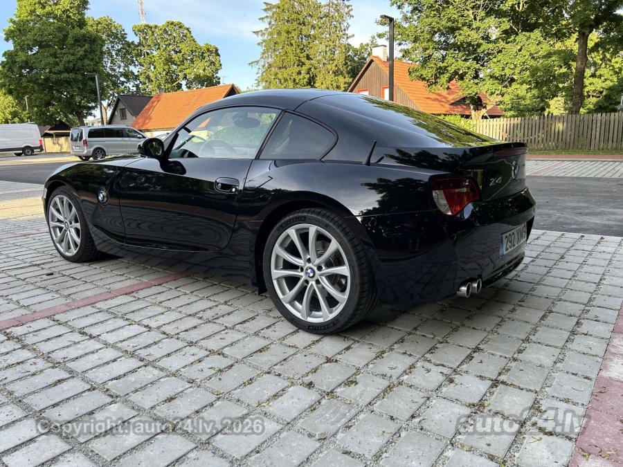 Black BMW Z4 2007 in Tallinn, with an engine capacity of 3.00 L and mileage of 83 thousand km for 25000 €, photo 5 on AUTOMOTO.COM.LV
