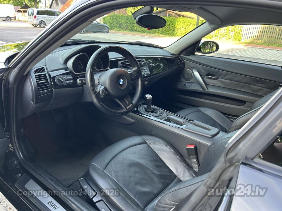 Black BMW Z4 2007 in Tallinn, with an engine capacity of 3.00 L and mileage of 83 thousand km for 25000 €, photo 6 on AUTOMOTO.COM.LV