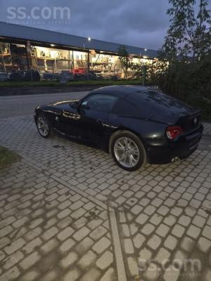 Melns BMW Z4 2007 Rīga, ar dzinēja tilpumu 3.00 L un nobraukumu 31 tūkst. km par 25900 €, foto  vietnē AUTOMOTO.COM.LV