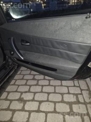 Melns BMW Z4 2007 Rīga, ar dzinēja tilpumu 3.00 L un nobraukumu 31 tūkst. km par 25900 €, foto 10 vietnē AUTOMOTO.COM.LV