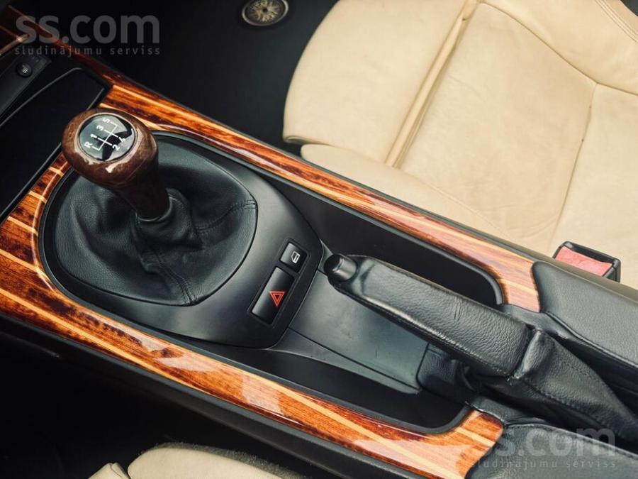 Blue BMW Z4 2005 in Cesis, with an engine capacity of 2.20 L and mileage of 235 thousand km for 8600 €, photo 18 on AUTOMOTO.COM.LV