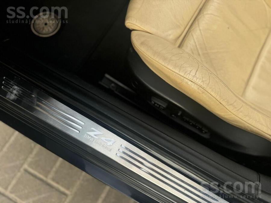 Blue BMW Z4 2005 in Cesis, with an engine capacity of 2.20 L and mileage of 235 thousand km for 8600 €, photo 22 on AUTOMOTO.COM.LV