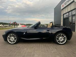 Blue BMW Z4 2005 in Cesis, with an engine capacity of 2.20 L and mileage of 235 thousand km for 8600 €, photo 12 on AUTOMOTO.COM.LV
