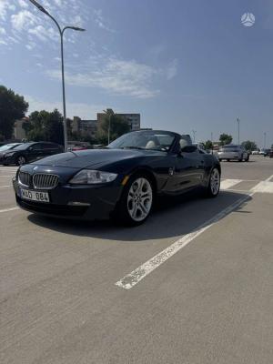 Zils BMW Z4 2007 Viļņa, ar dzinēja tilpumu 3.00 L un nobraukumu 166 tūkst. km par 10400 €, foto  vietnē AUTOMOTO.COM.LV