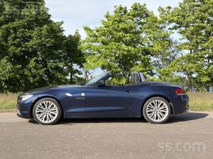 Zils BMW Z4 2009 Rīga, ar dzinēja tilpumu 3.00 L un nobraukumu 158 tūkst. km par 14000 €, foto 9 vietnē AUTOMOTO.COM.LV