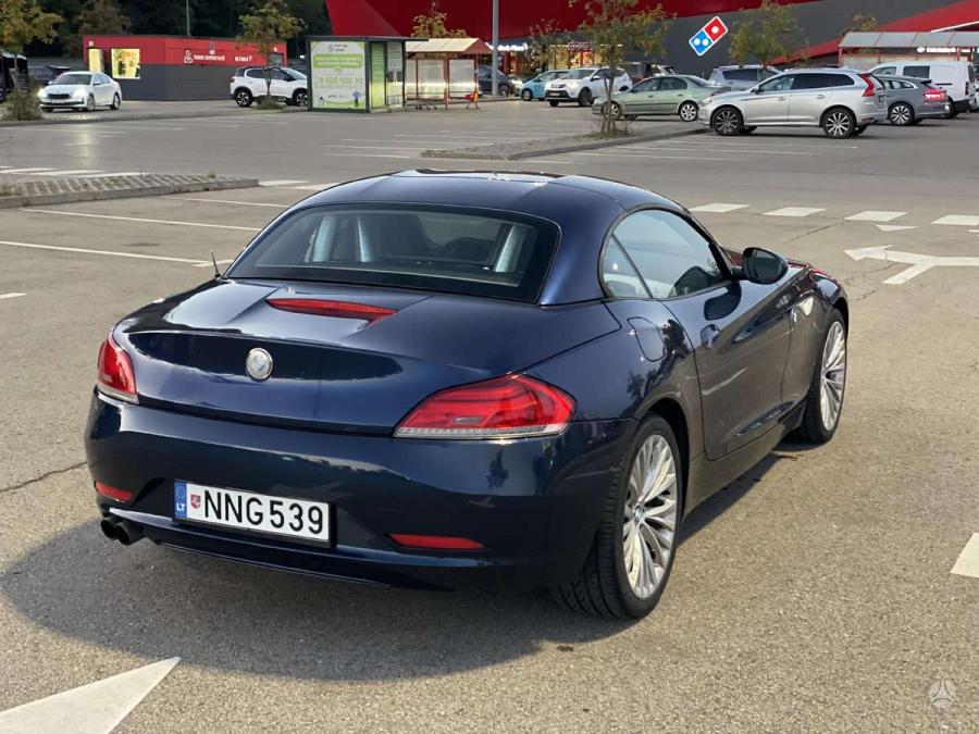Zils BMW Z4 2010 Viļņa, ar dzinēja tilpumu 2.50 L un nobraukumu 240 tūkst. km par 10450 €, foto 5 vietnē AUTOMOTO.COM.LV