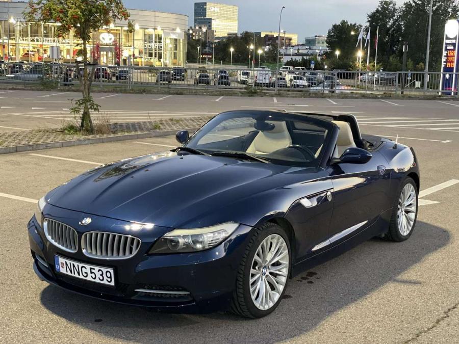 Zils BMW Z4 2010 Viļņa, ar dzinēja tilpumu 2.50 L un nobraukumu 240 tūkst. km par 10900 €, foto 2 vietnē AUTOMOTO.COM.LV