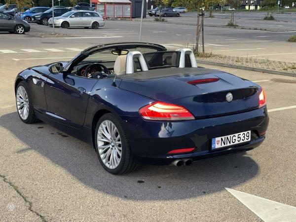 Zils BMW Z4 2010 Viļņa, ar dzinēja tilpumu 2.50 L un nobraukumu 240 tūkst. km par 10900 €, foto 8 vietnē AUTOMOTO.COM.LV