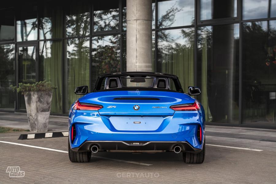 Blue BMW Z4 2020 in Kaunas, with an engine capacity of 2.00 L and mileage of 98 thousand km for 32500 €, photo 10 on AUTOMOTO.COM.LV