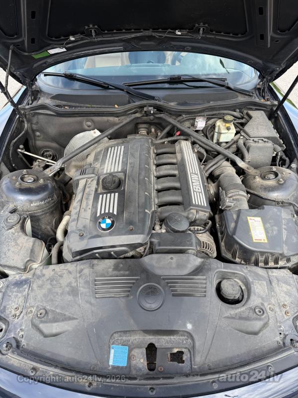 Blue BMW Z4 2007 in Tallinn, with an engine capacity of 3.00 L and mileage of 327 thousand km for 20000 €, photo 5 on AUTOMOTO.COM.LV