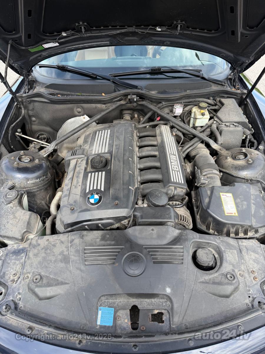 Blue BMW Z4 2007 in Tallinn, with an engine capacity of 3.00 L and mileage of 327 thousand km for 20000 €, photo 6 on AUTOMOTO.COM.LV