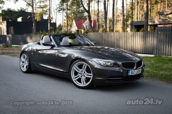 Brown BMW Z4 2010 in Tallinn, with an engine capacity of 2.50 L and mileage of 209 thousand km for 14900 €, photo 1 on AUTOMOTO.COM.LV