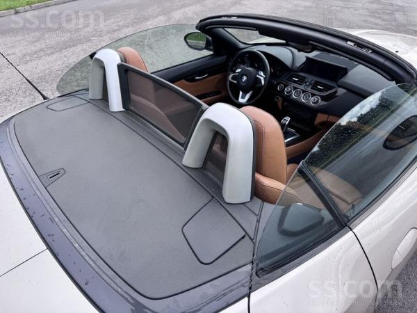 Brūns BMW Z4 2011 Rīga, ar dzinēja tilpumu 3.00 L un nobraukumu 0 tūkst. km par 19990 €, foto 11 vietnē AUTOMOTO.COM.LV