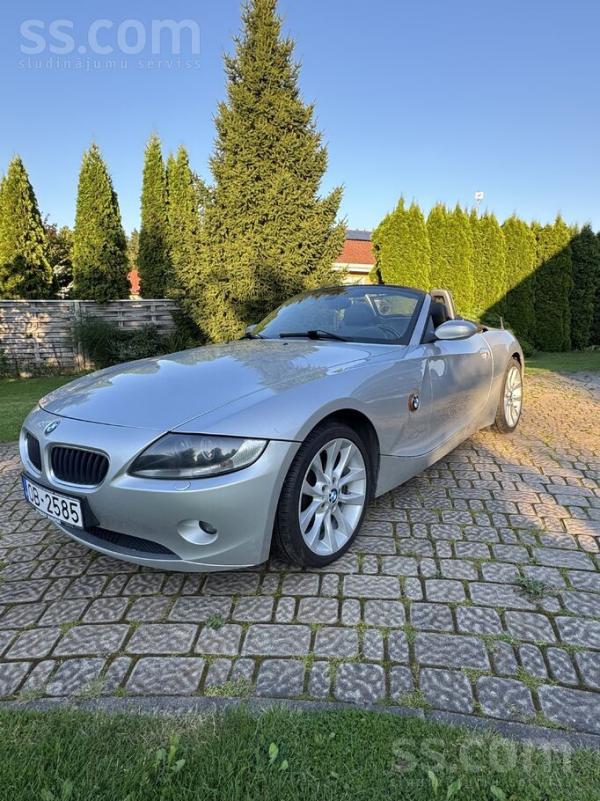 BMW Z4 2004 in Riga, with an engine capacity of 2.20 L and mileage of 227 thousand km for 7800 €, photo 2 on AUTOMOTO.COM.LV