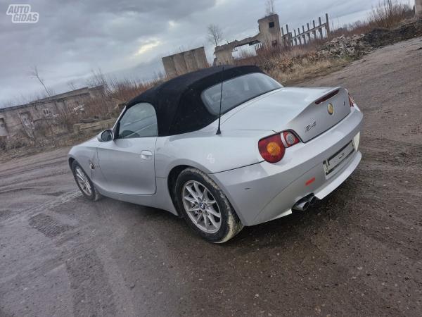 BMW Z4 2005 in Vilkaviskis, with an engine capacity of 2.50 L and mileage of 1 thousand km for 3150 €, photo 3 on AUTOMOTO.COM.LV