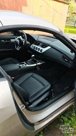 BMW Z4 2009 in Klaipeda, with an engine capacity of 3.00 L and mileage of 120 thousand km for 4890 €, photo 5 on AUTOMOTO.COM.LV