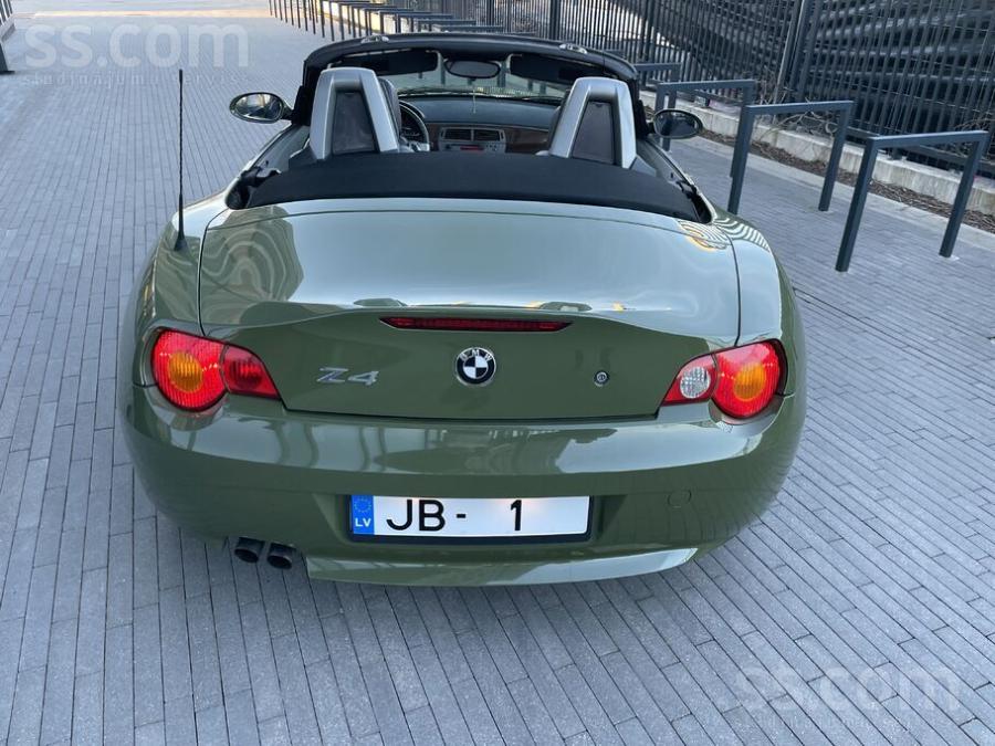 Green BMW Z4 2004 in Tukums, with an engine capacity of 2.50 L and mileage of 257 thousand km for 9950 €, photo 4 on AUTOMOTO.COM.LV