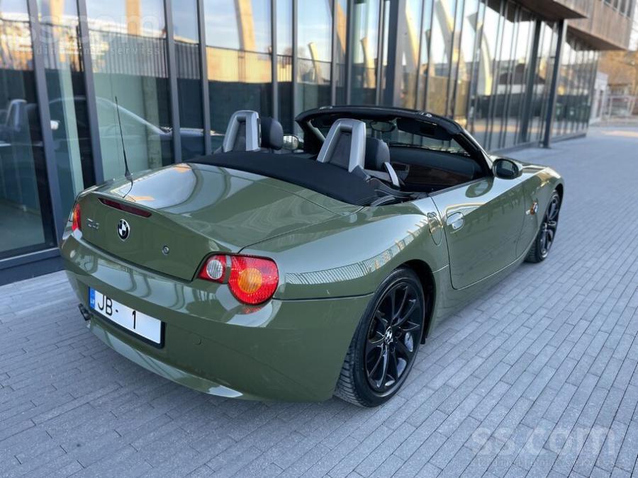 Green BMW Z4 2004 in Tukums, with an engine capacity of 2.50 L and mileage of 257 thousand km for 9950 €, photo 7 on AUTOMOTO.COM.LV