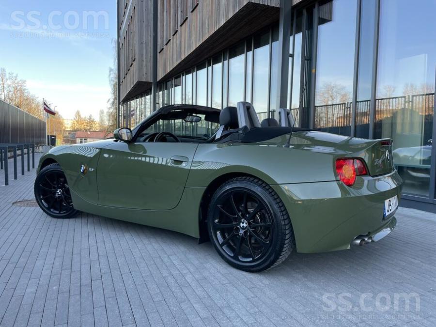 Green BMW Z4 2004 in Tukums, with an engine capacity of 2.50 L and mileage of 257 thousand km for 9950 €, photo 15 on AUTOMOTO.COM.LV
