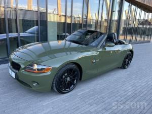 Green BMW Z4 2004 in Tukums, with an engine capacity of 2.50 L and mileage of 257 thousand km for 9950 €, photo 17 on AUTOMOTO.COM.LV