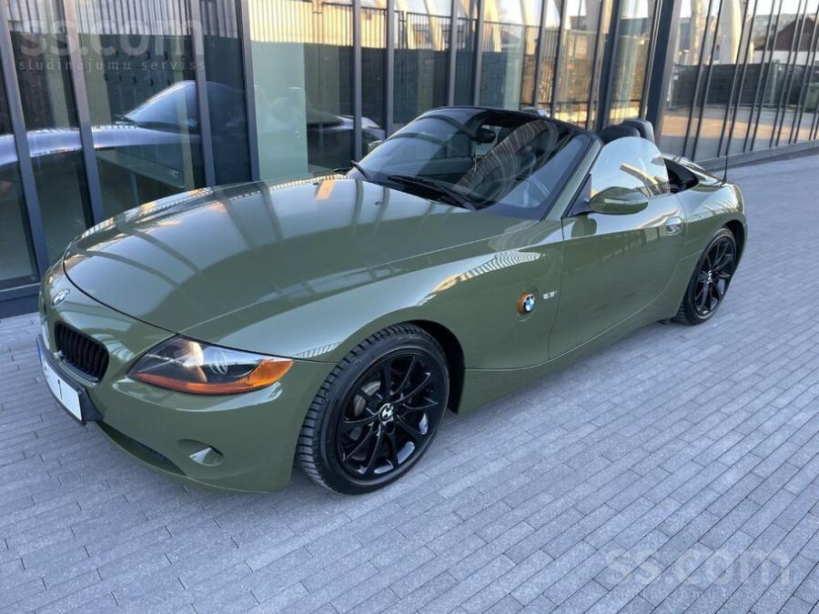 Green BMW Z4 2004 in Tukums, with an engine capacity of 2.50 L and mileage of 257 thousand km for 9950 €, photo 19 on AUTOMOTO.COM.LV