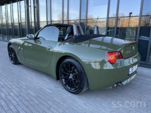 Green BMW Z4 2004 in Tukums, with an engine capacity of 2.50 L and mileage of 257 thousand km for 9950 €, photo 21 on AUTOMOTO.COM.LV
