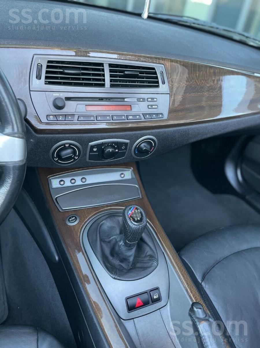 Green BMW Z4 2004 in Tukums, with an engine capacity of 2.50 L and mileage of 257 thousand km for 9950 €, photo 31 on AUTOMOTO.COM.LV
