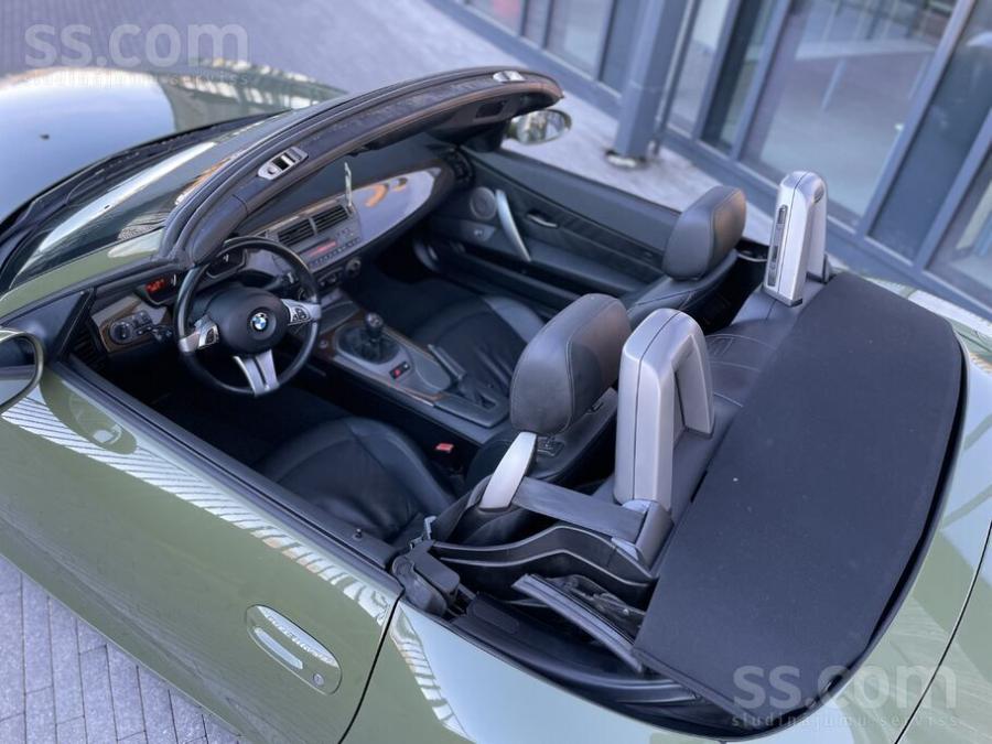 Green BMW Z4 2004 in Tukums, with an engine capacity of 2.50 L and mileage of 257 thousand km for 9950 €, photo 32 on AUTOMOTO.COM.LV