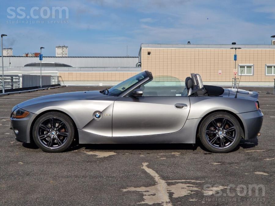 Pelēks BMW Z4 2003 Rīga, ar dzinēja tilpumu 2.50 L un nobraukumu 240 tūkst. km par 8500 €, foto 6 vietnē AUTOMOTO.COM.LV