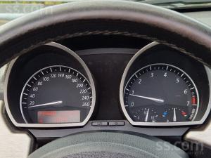 Pelēks BMW Z4 2003 Rīga, ar dzinēja tilpumu 2.50 L un nobraukumu 240 tūkst. km par 8500 €, foto 12 vietnē AUTOMOTO.COM.LV