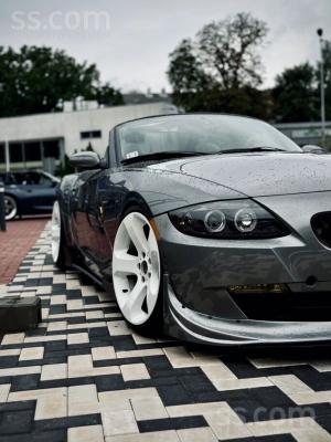 Grey BMW Z4 2003 in Riga, with an engine capacity of 2.50 L and mileage of 0 thousand km for 11000 €, photo 9 on AUTOMOTO.COM.LV