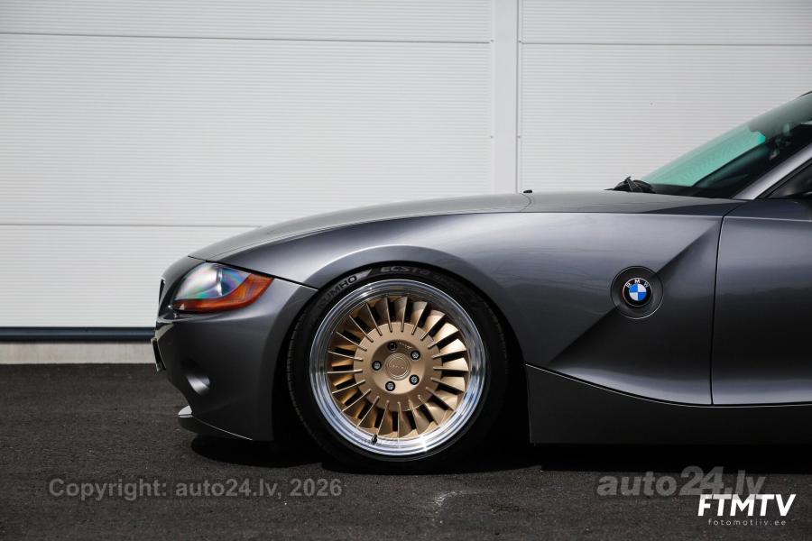 Pelēks BMW Z4 2003 Tallina, ar dzinēja tilpumu 3.00 L un nobraukumu 179 tūkst. km par 11999 €, foto 9 vietnē AUTOMOTO.COM.LV