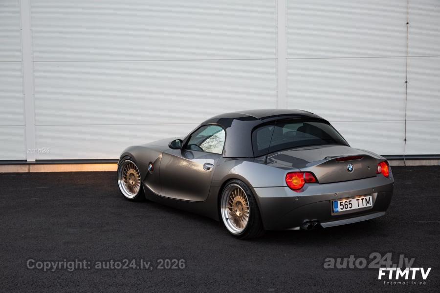 Pelēks BMW Z4 2003 Tallina, ar dzinēja tilpumu 3.00 L un nobraukumu 179 tūkst. km par 11999 €, foto 11 vietnē AUTOMOTO.COM.LV