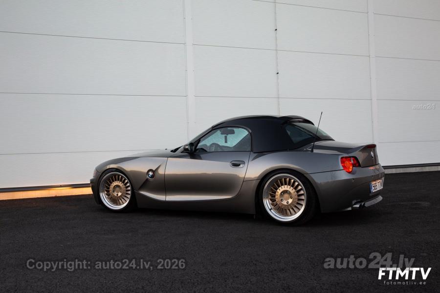 Pelēks BMW Z4 2003 Tallina, ar dzinēja tilpumu 3.00 L un nobraukumu 179 tūkst. km par 11999 €, foto 12 vietnē AUTOMOTO.COM.LV
