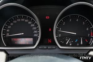 Pelēks BMW Z4 2003 Tallina, ar dzinēja tilpumu 3.00 L un nobraukumu 179 tūkst. km par 11999 €, foto 27 vietnē AUTOMOTO.COM.LV