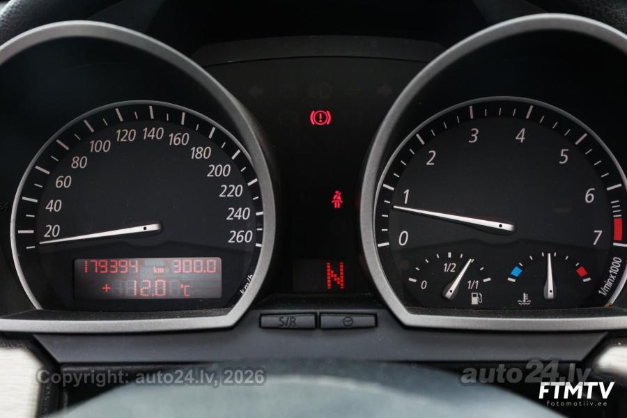 Pelēks BMW Z4 2003 Tallina, ar dzinēja tilpumu 3.00 L un nobraukumu 179 tūkst. km par 11999 €, foto 27 vietnē AUTOMOTO.COM.LV