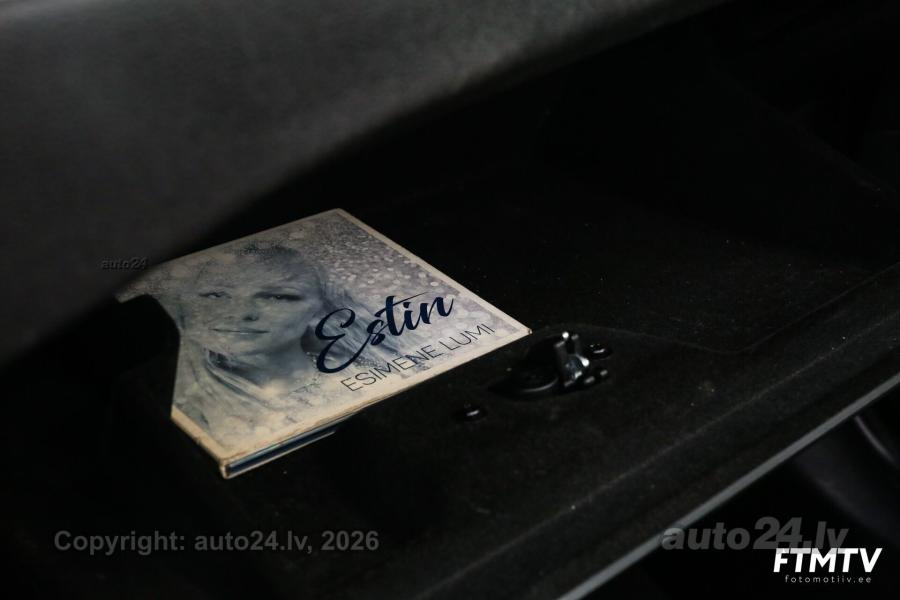 Pelēks BMW Z4 2003 Tallina, ar dzinēja tilpumu 3.00 L un nobraukumu 179 tūkst. km par 11999 €, foto 28 vietnē AUTOMOTO.COM.LV