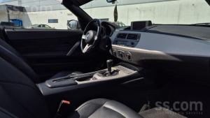 Pelēks BMW Z4 2003 Liepāja, ar dzinēja tilpumu 2.50 L un nobraukumu 194 tūkst. km par 8450 €, foto 12 vietnē AUTOMOTO.COM.LV
