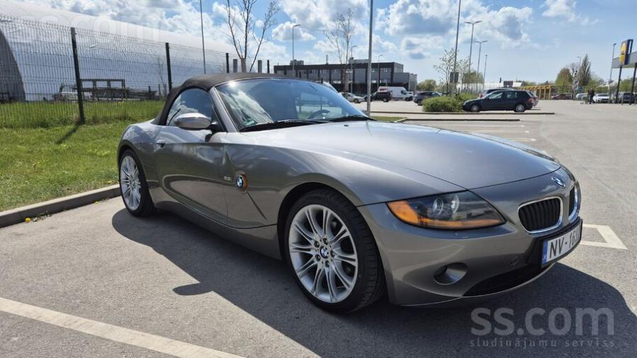 Pelēks BMW Z4 2003 Liepāja, ar dzinēja tilpumu 2.50 L un nobraukumu 194 tūkst. km par 8450 €, foto 16 vietnē AUTOMOTO.COM.LV