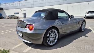 Pelēks BMW Z4 2003 Liepāja, ar dzinēja tilpumu 2.50 L un nobraukumu 194 tūkst. km par 8450 €, foto 18 vietnē AUTOMOTO.COM.LV