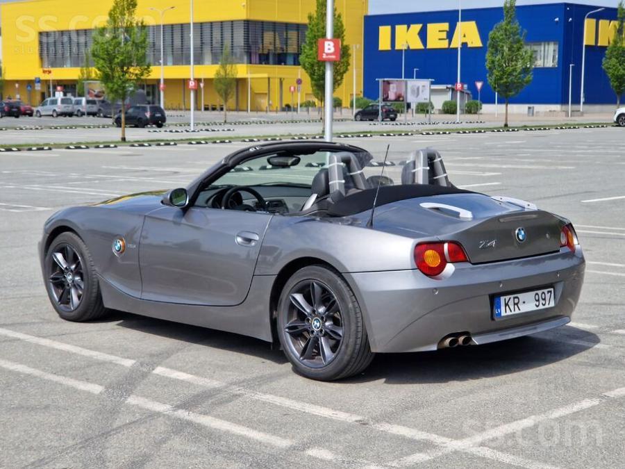 Pelēks BMW Z4 2003 Rīga, ar dzinēja tilpumu 2.50 L un nobraukumu 247 tūkst. km par 7400 €, foto 7 vietnē AUTOMOTO.COM.LV