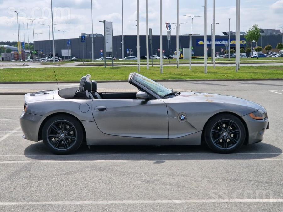 Pelēks BMW Z4 2003 Rīga, ar dzinēja tilpumu 2.50 L un nobraukumu 247 tūkst. km par 7400 €, foto 10 vietnē AUTOMOTO.COM.LV