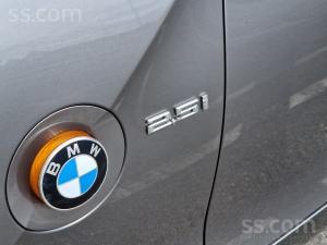 Pelēks BMW Z4 2003 Rīga, ar dzinēja tilpumu 2.50 L un nobraukumu 247 tūkst. km par 7400 €, foto 13 vietnē AUTOMOTO.COM.LV