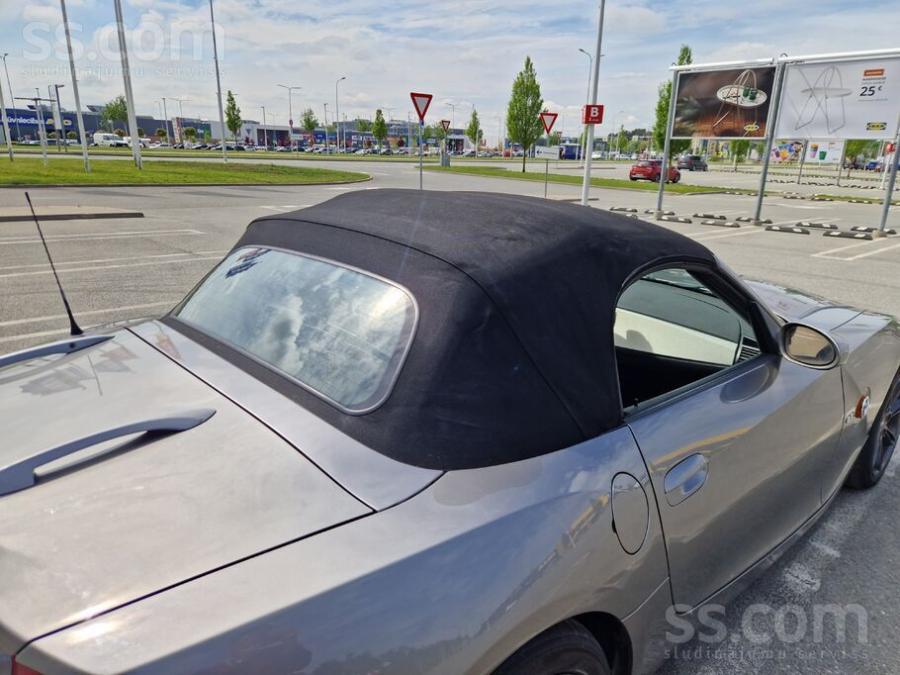 Pelēks BMW Z4 2003 Rīga, ar dzinēja tilpumu 2.50 L un nobraukumu 247 tūkst. km par 7400 €, foto 21 vietnē AUTOMOTO.COM.LV